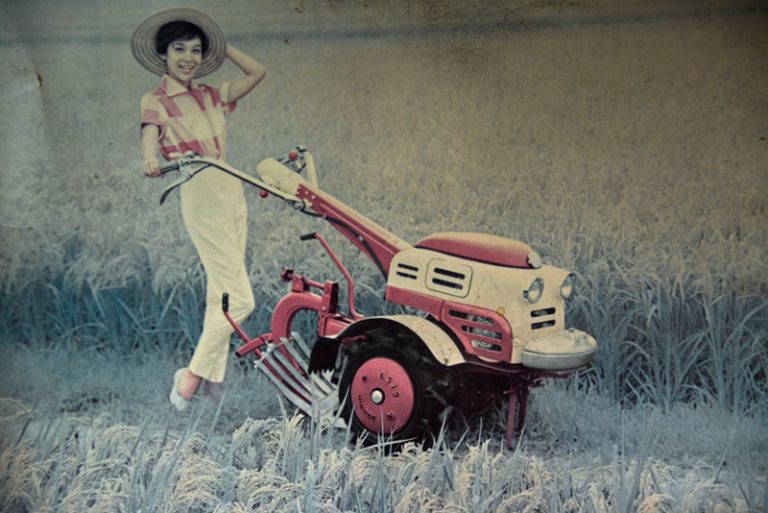 異様にカッコいい異様にカッコいい昔の耕耘機。埼玉・川越 片山製作所、日の出式ハンドトラクター「昔のカタログ」昔の耕耘機。日の出式ハンド ...