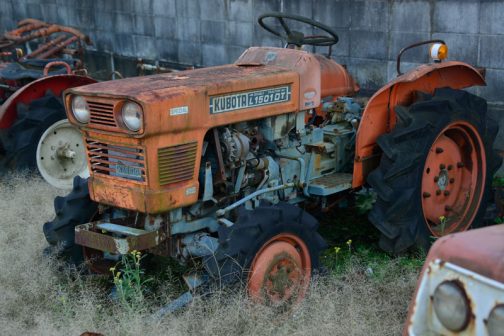 L1500は爆発的な人気とある。クボタL1500、L1500DT、L1501DT比較「撮りトラ」 | 水戸市大場町・島地区農地・水・環境保全会便り
