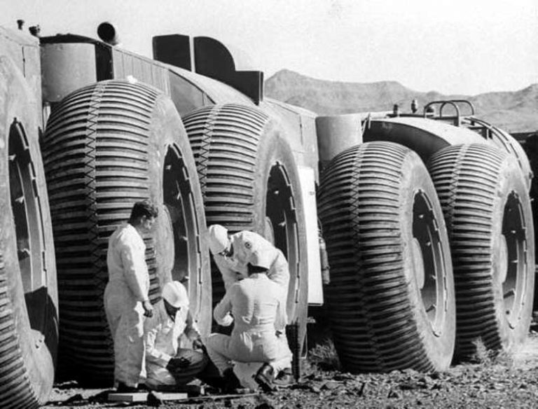 大量輸送の解はいまだにこれしかないんじゃないかな？ TC497 The Overland Train Mark II ほか | 水戸市大場町 ...