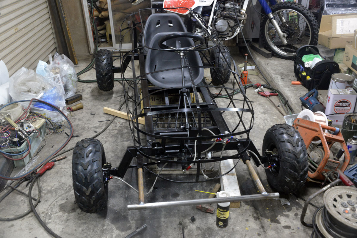 「お米たべてー！」TEAM｜ボディとフレーム塗装した。Red Bull Box Cart Race Osaka 2022