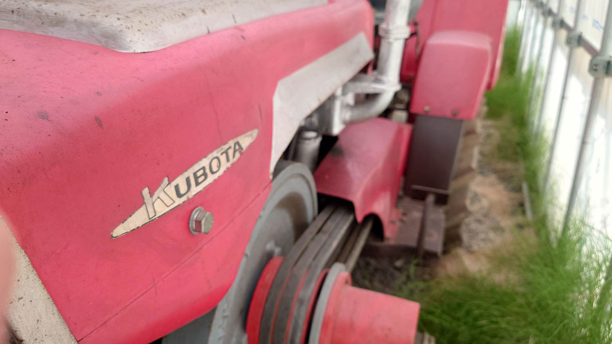 1966年型式認定クボタ乗用耕耘機RV90「朝1分の農機考古学」 | 水戸市大場町・島地区農地・水・環境保全会便り